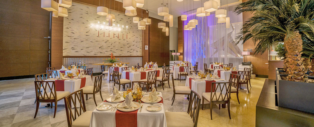 Grand Mayan Restaurants - The GRAND MAYAN, Voted the Best Resorts in ...