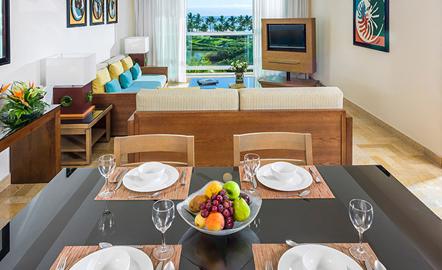Grand Mayan Accommodations - The GRAND MAYAN, Voted the Best Resorts in ...